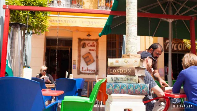Café con Libros - leuk terras in Málaga centrum - Malaga - Beleef ...
