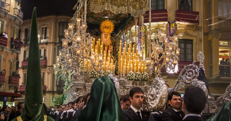 Malaga in maart. Wat te doen en welk weer kun je verwachten?